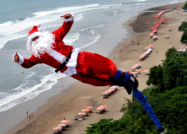 The Voyage Vixen Travel Holiday Gift Guide